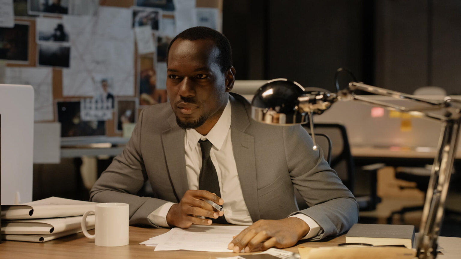 A Simple Detective Skill To Help You Determine If God Exists - The Thin ...